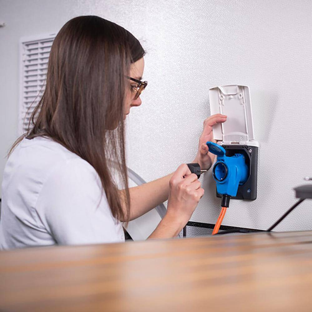 Angle Adapter Cable Schuko - CEE